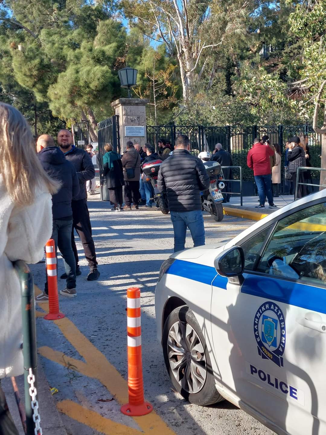 Ψυχικό: Εισβολή εξωσχολικών με τα μαχαίρια, Κολλέγιο Αθηνών – Nantia Report