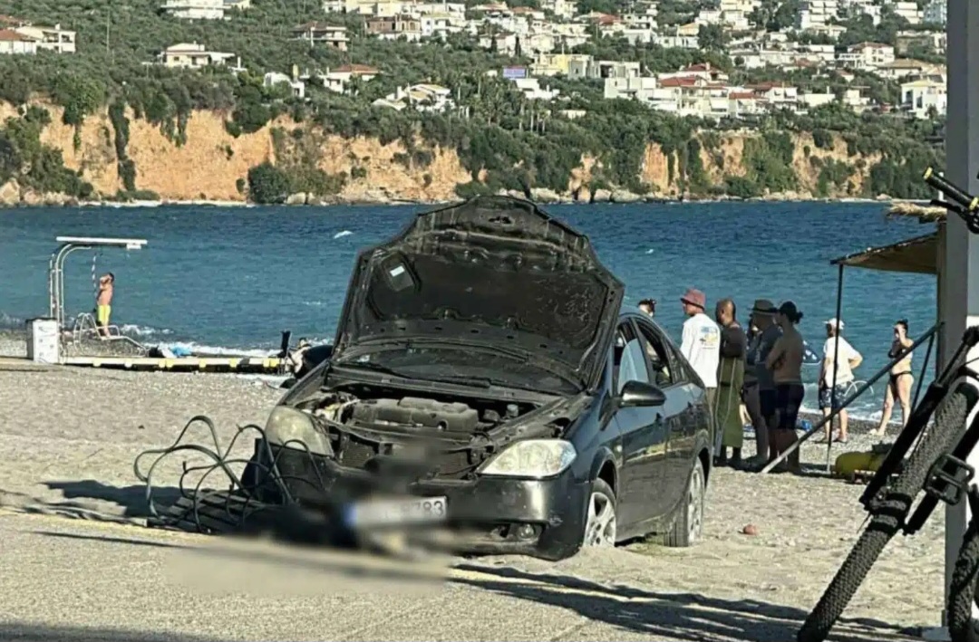 Καλαμάτα: Νεαρός οδηγός παρέσυρε γυναίκα με το ανήλικο ανήλικο παιδί ...